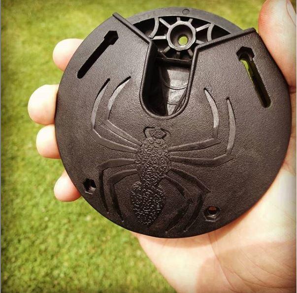 Pack Your Bow Anywhere with the Bow Spider